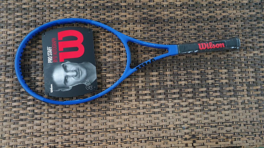 Racquet Review: Wilson Pro Staff Roger Federer Laver Cup Autograph RF97 ...